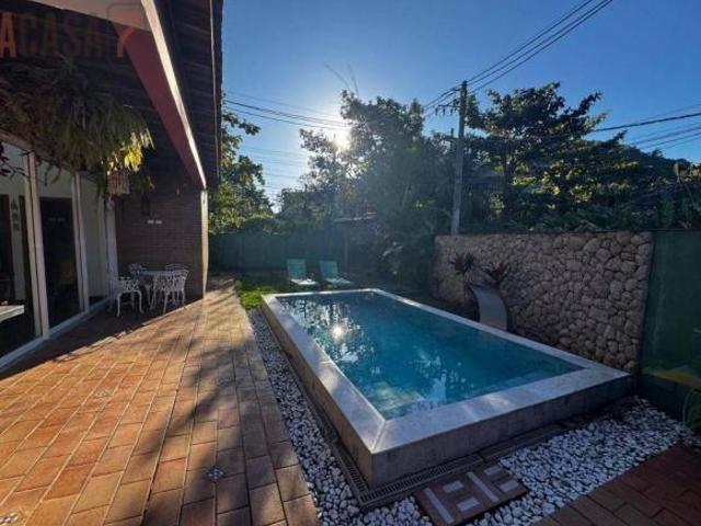 Casa com 3 dormitórios à venda, 185 m² Praia do Paúba São Sebastião/SP