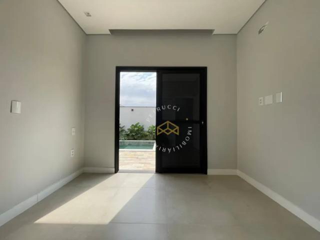 Casa com 3 dormitórios à venda, 186 m² por R$ 1.750.000,00 Condomínio Residencial Milano Indaiat