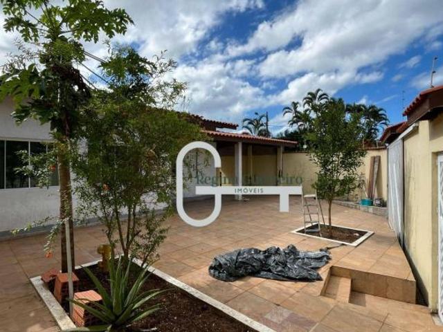 Casa com 3 dormitórios à venda, 186 m² por R$ 650.000,00 Estância Balneária Belmira Novaes Peruí