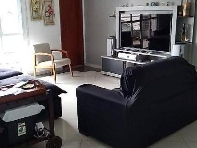 Casa com 3 dormitórios à venda, 186 m² por R$ 730.000,00 Centro São Vicente/SP
