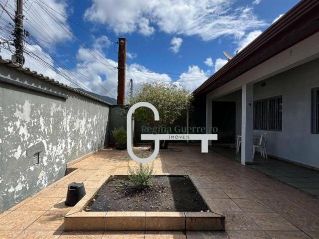 Casa com 3 dormitórios à venda, 187 m² por R$ 700.000,00 Parque D&apos Aville Residencial Peruíbe/SP