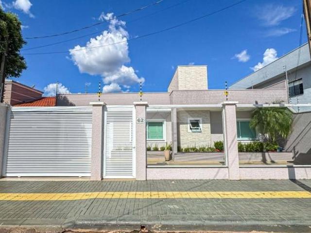 Casa com 3 dormitórios à venda, 187 m² por R$ 900.000,00 Jardim Dona Fátima Osman Foz do Iguaçu/