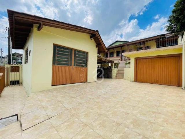 Casa com 3 dormitórios à venda, 188 m² por R$ 650.000,00 Scharlau São Leopoldo/RS