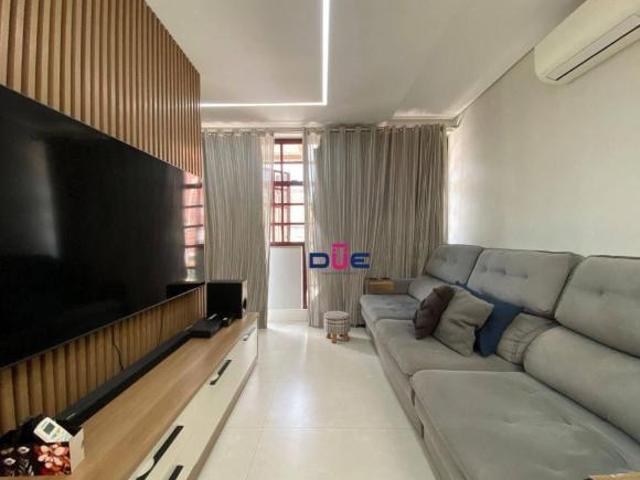 Casa com 3 dormitórios à venda, 189 m² por R$ 1.800.000,00 Aparecida Santos/SP