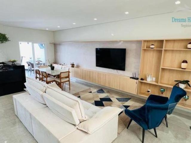 Casa com 3 dormitórios à venda, 189 m² por R$ 1.800.000,00 Engordadouro Jundiaí/SP