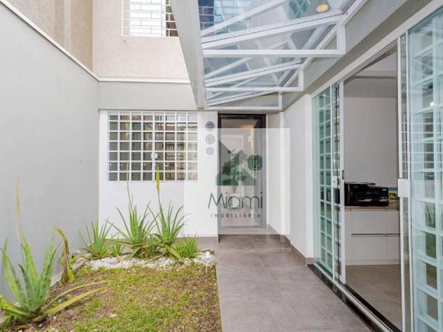 Casa com 3 dormitórios à venda, 189 m² por R$ 825.000,00 Cajuru Curitiba/PR