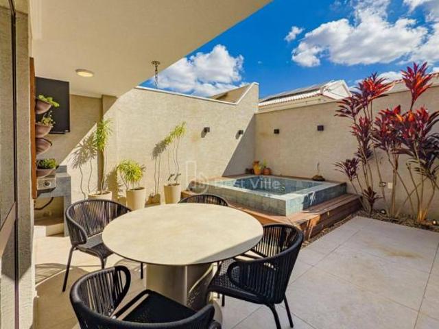 Casa com 3 dormitórios à venda, 180 m² Alphaville Santana de Parnaíba/SP