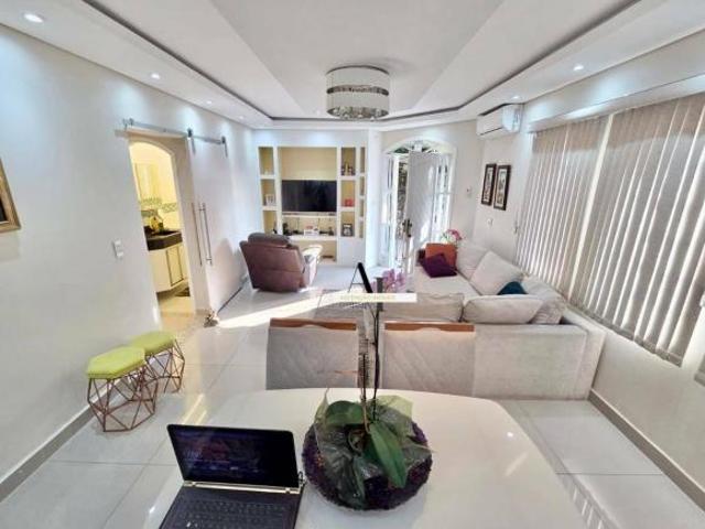 Casa com 3 dormitórios à venda, 180 m² por R$ 1.475.000 Arujá Country Club Arujá/SP