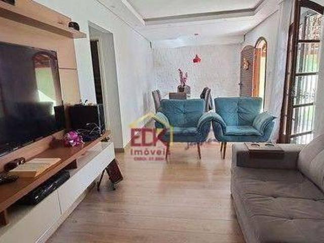 Casa com 3 dormitórios à venda, 180 m² por R$ 1.040.000,00 Parque Industrial São José dos Campos