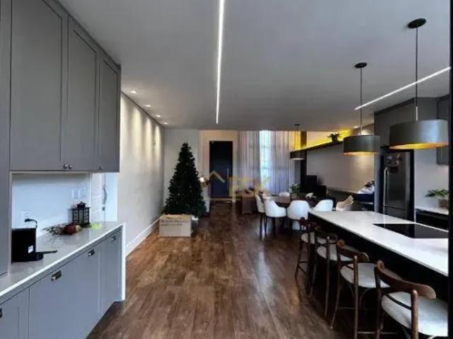 Casa com 3 dormitórios à venda, 180 m² por R$ 1.200.000,00 Itapecerica Taubaté/SP