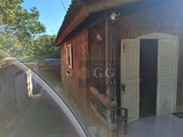 Casa com 3 dormitórios à venda, 180 m² por R$ 247.000 Santo Onofre Viamão/RS