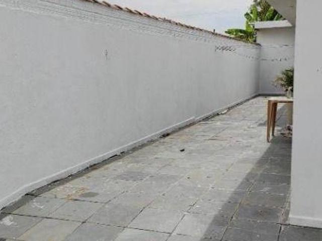 Casa com 3 dormitórios à venda, 180 m² por R$ 240.000,00 Est dos Eucaliptos Peruíbe/SP