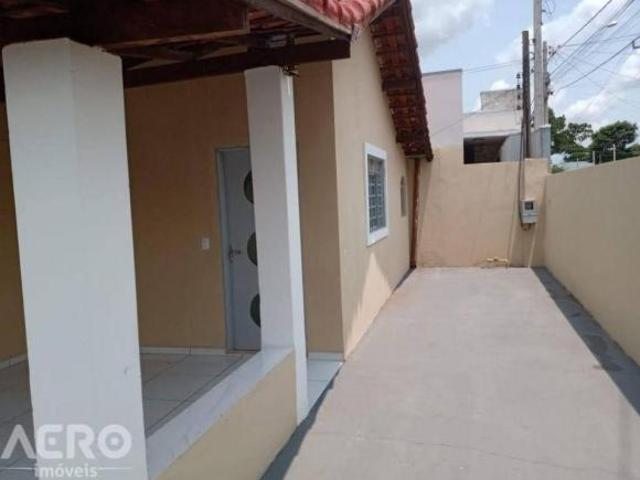 Casa com 3 dormitórios à venda, 180 m² por R$ 300.000,00 Núcleo Residencial José de Júlio Reginó