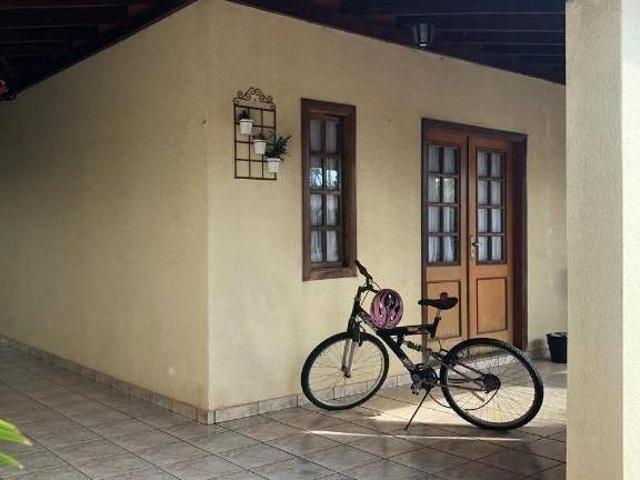 Casa com 3 dormitórios à venda, 180 m² por R$ 480.000,00 Paineiras Cedral/SP