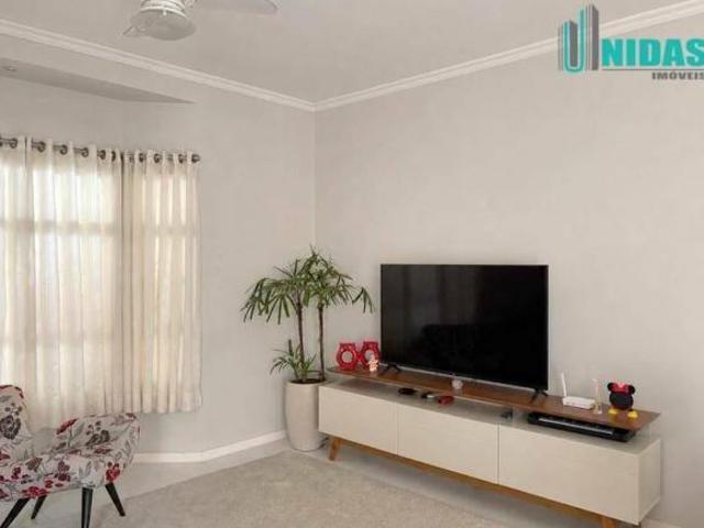 Casa com 3 dormitórios à venda, 180 m² por R$ 580.000,00 Residencial Portal da Mantiqueira Tauba