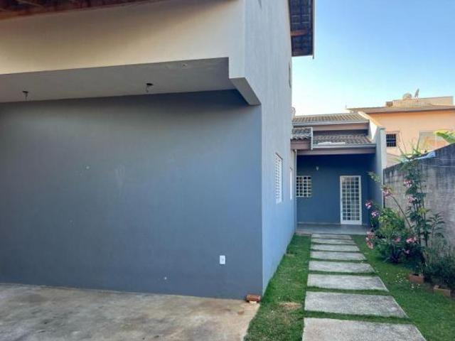 Casa com 3 dormitórios à venda, 180 m² por R$ 590.000,00 Jardim Santa Rita II Nova Odessa/SP