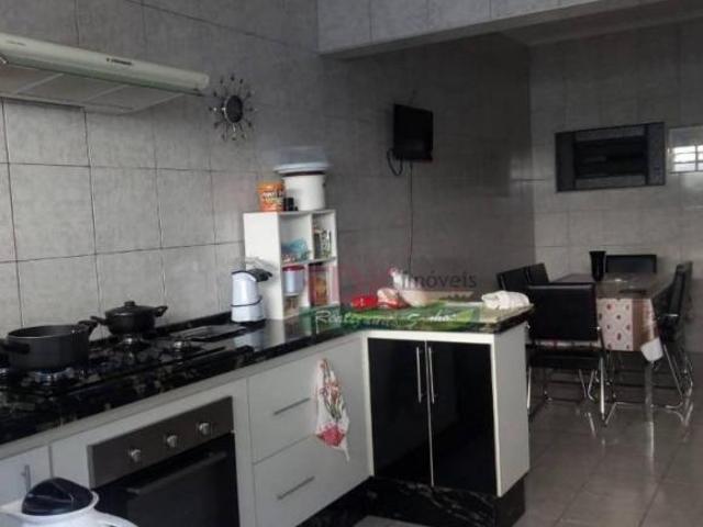 Casa com 3 dormitórios à venda, 180 m² por R$ 593.600,00 Jardim Maria Augusta Taubaté/SP