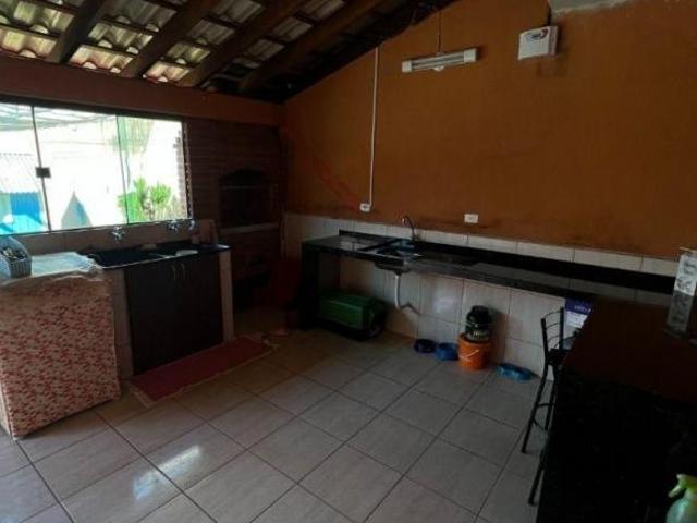 Casa com 3 dormitórios à venda, 180 m² por R$ 640.000,00 Alto da Boa Vista Londrina/PR