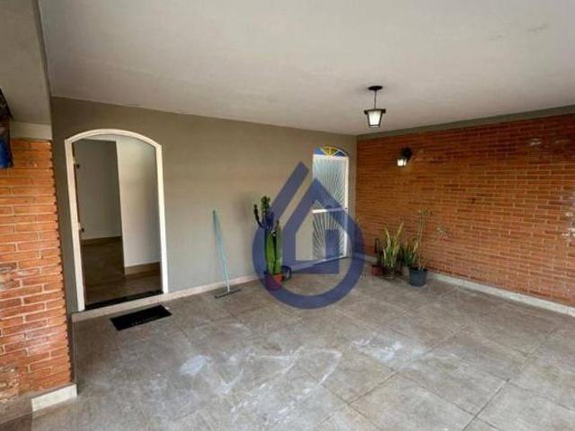 Casa com 3 dormitórios à venda, 180 m² por R$ 650.000,00 Cidade Nova Rio Claro/SP