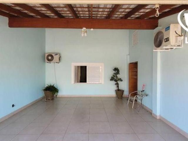 Casa com 3 dormitórios à venda, 180 m² por R$ 650.000,00 Condominio Residencial Hawai Jaguariúna