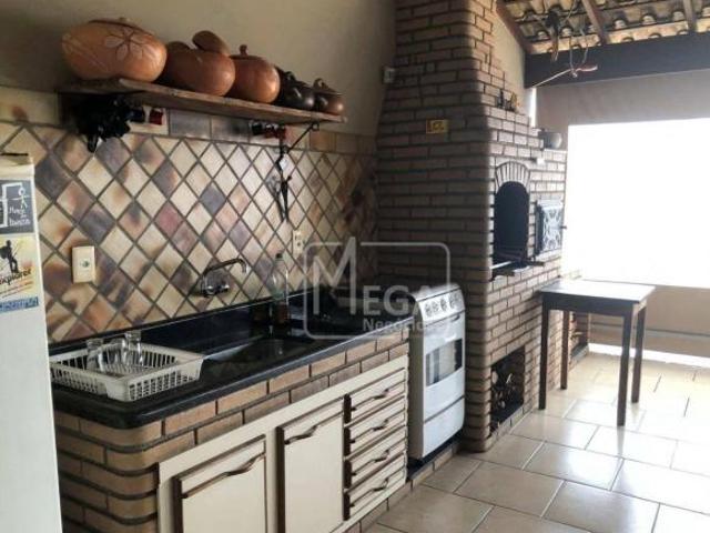 Casa com 3 dormitórios à venda, 180 m² por R$ 665.000 Jardim D Abril Osasco/SP