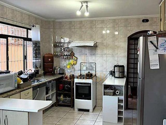 Casa com 3 dormitórios à venda, 180 m² por R$ 679.900,00 Parque Ipê São Paulo/SP