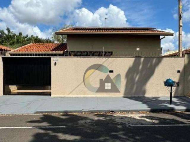 Casa com 3 dormitórios à venda, 180 m² por R$ 700.000 São Salvador Barretos/SP
