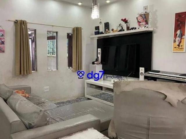 Casa com 3 dormitórios à venda, 180 m² por R$ 750.000,00 Conjunto Residencial