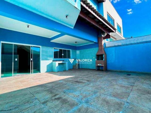 Casa com 3 dormitórios à venda, 180 m² por R$ 780.000,00 Horto Florestal Sorocaba/SP