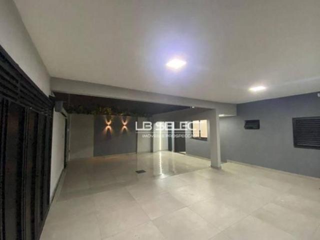 Casa com 3 dormitórios à venda, 180 m² por R$ 920.000,00 Custódio Pereira Uberlândia/MG