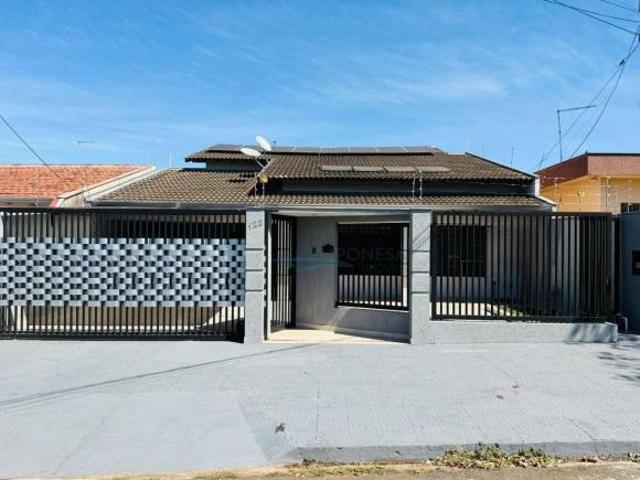 Casa com 3 dormitórios à venda, 180 m² por R$ 980.000,00 Brasília Londrina/PR