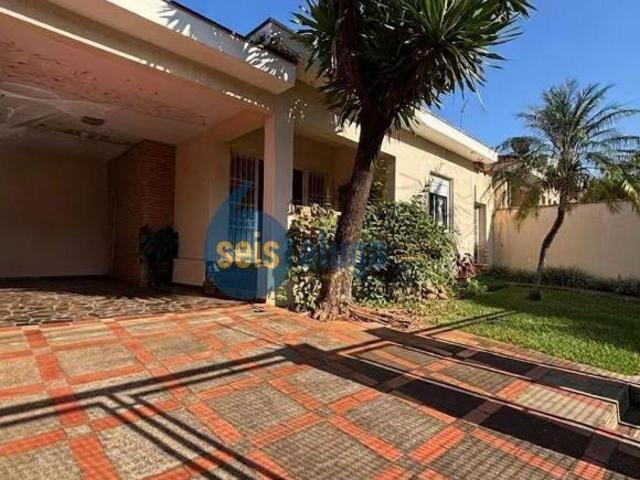 Casa com 3 dormitórios à venda, 180m², por R$ 680.000,00 Vila Santa Catarin.