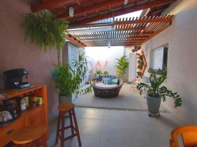 Casa com 3 dormitórios à venda, 180m² por R$1.100.000 Indaiá Caraguatatuba/SP