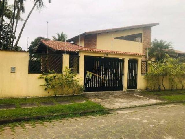 Casa com 3 dormitórios à venda, 181 m² por R$ 750.000,00 Jardim California Itanhaém/SP