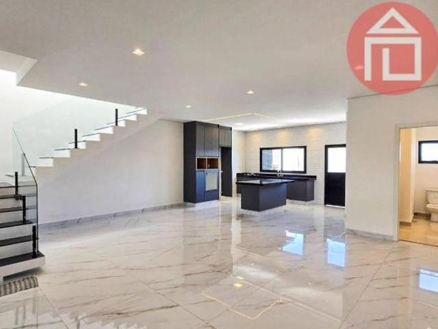 Casa com 3 dormitórios à venda, 181 m² por R$ 790.000,00 Residencial Villa Verde Bragança Paulis