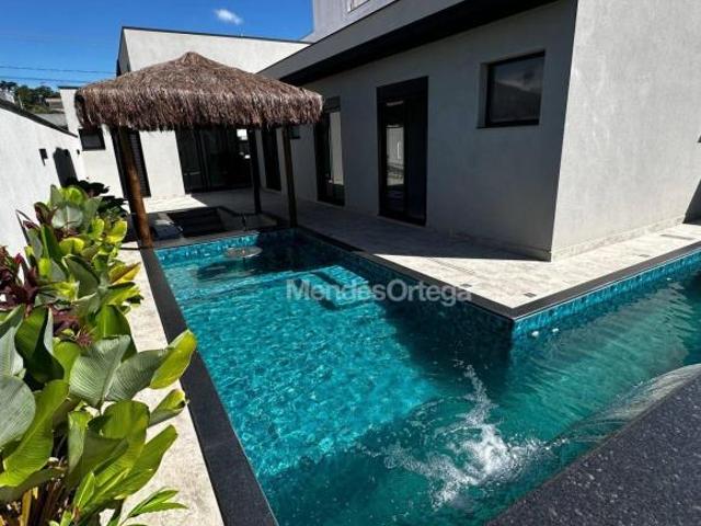 Casa com 3 dormitórios à venda, 182 m² por R$ 1.650.000,00 Condomínio Jardim Residencial Pampulha