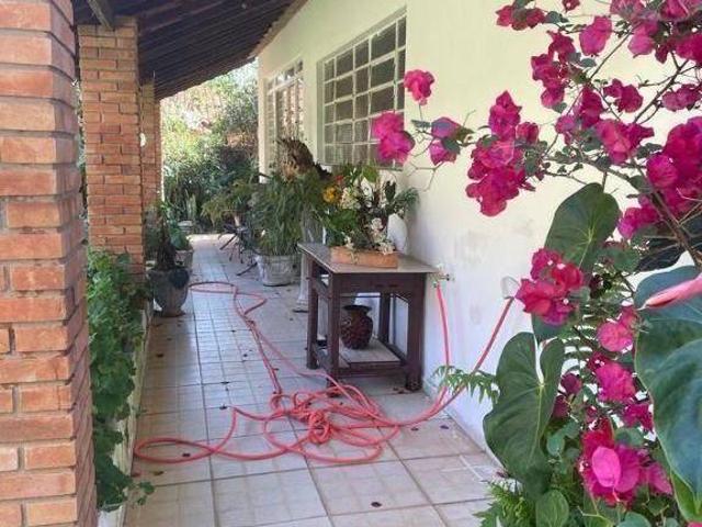 Casa com 3 dormitórios à venda, 182 m² por R$ 1.100.000,00 Condomínio Marambaia Vinhedo/SP