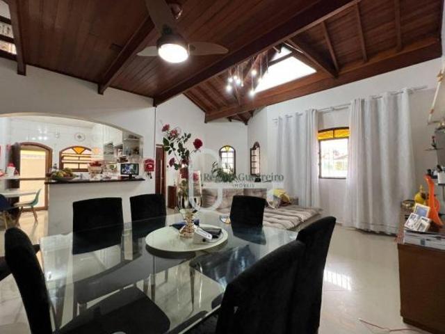 Casa com 3 dormitórios à venda, 182 m² por R$ 650.000,00 Jardim Imperador Peruíbe/SP