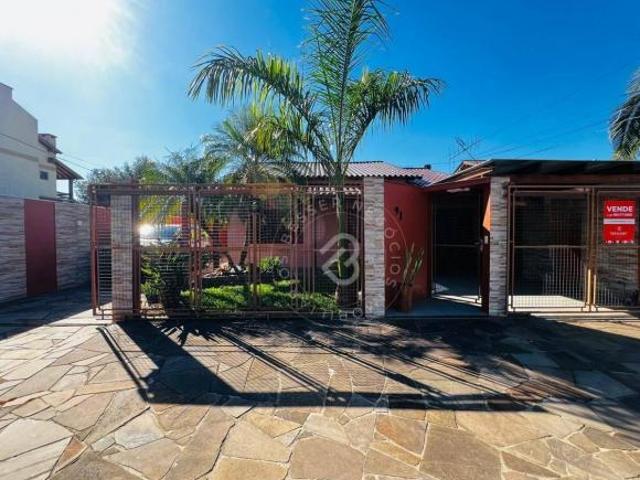 Casa com 3 dormitórios à venda, 182 m² por R$ 795.000,00 Jardim Anchieta Sapucaia do Sul/RS