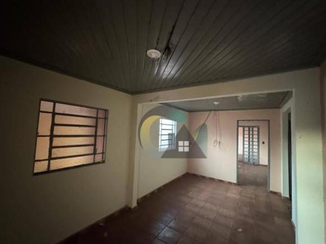 Casa com 3 dormitórios à venda, 183 m² por R$ 180.000,00 Cristiano de Carvalho Barretos/SP