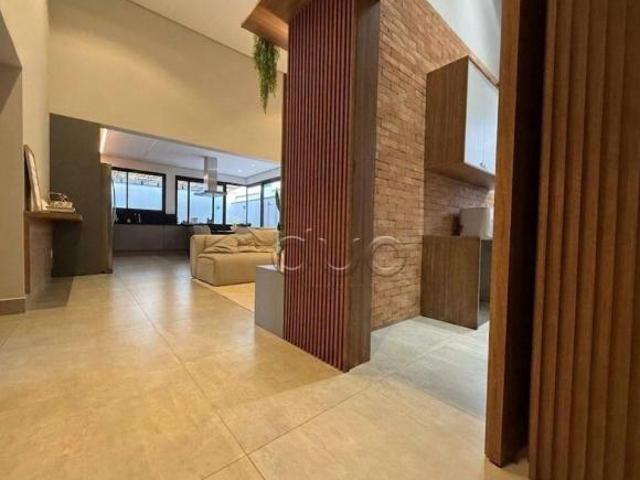 Casa com 3 dormitórios à venda, 194 m² por R$ 1.855.000,00 Villa Bela Vista Piracicaba/SP