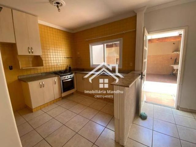 Casa com 3 dormitórios à venda, 194 m² por R$ 650.000,00 Medeiros Jundiaí/SP