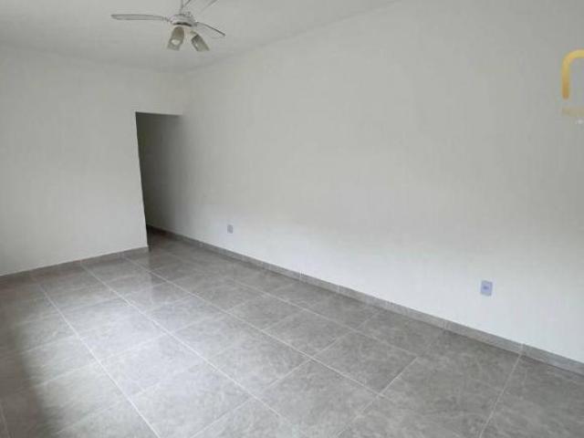 Casa com 3 dormitórios à venda, 194 m² por R$ 750.000,00 Vila Guilhermina Praia Grande/SP