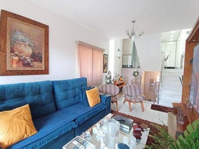 Casa com 3 dormitórios à venda, 194 m² por R$ 750.000 Granja Viana