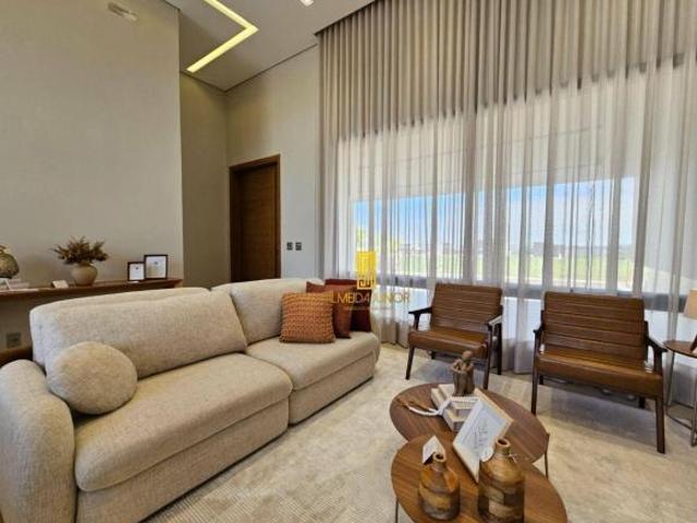 Casa com 3 dormitórios à venda, 195 m² por R$ 2.100.000,00 Condomínio Dona Maria Cândida Indaiat