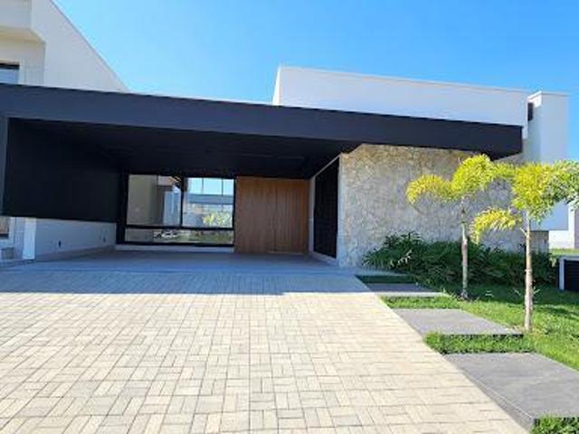 Casa com 3 dormitórios à venda, 195 m² por R$ 2.100.000,00 Condomínio Dona Maria Cândida Indaiat