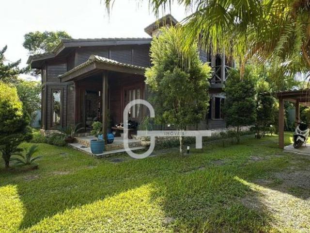 Casa com 3 dormitórios à venda, 195 m² por R$ 700.000,00 Residencial São Luiz Peruíbe/SP