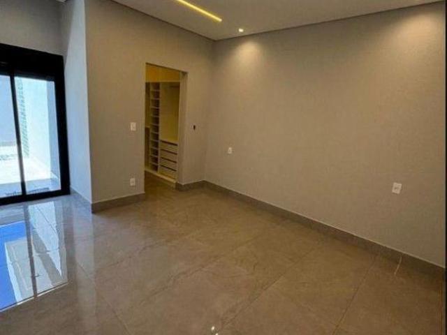Casa com 3 dormitórios à venda, 196 m² por R$ 1.800.000,00 Condomínio Residencial Villa do Sol V