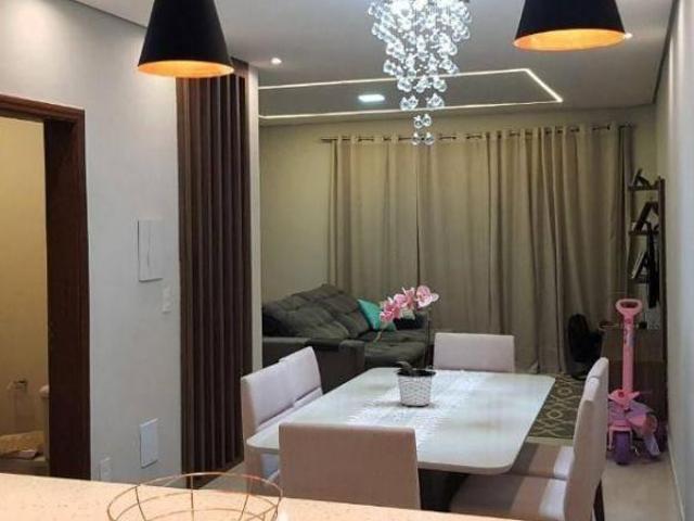 Casa com 3 dormitórios à venda, 196 m² por R$ 780.000,00 Condomínio Horto Florestal I Sorocaba/S