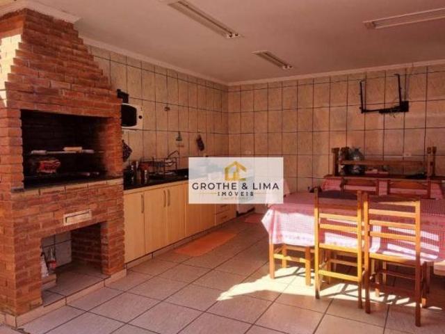 Casa com 3 dormitórios à venda, 196 m² por R$ 795.000 Jardim Oriente São José dos Campos/SP